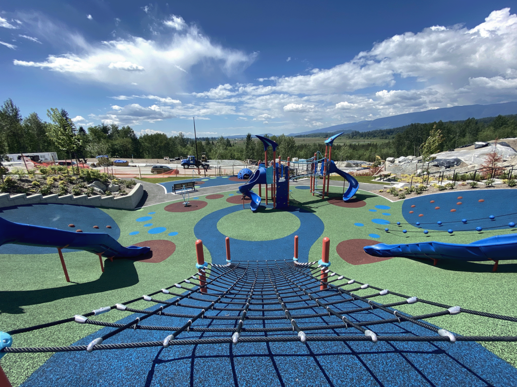 Bridle Ridge Playground - New Rhodes Construction