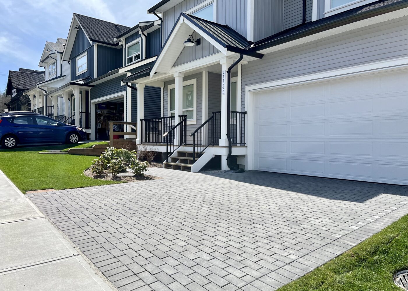 New Rhodes Construction - Trusted Construction & Landscaping